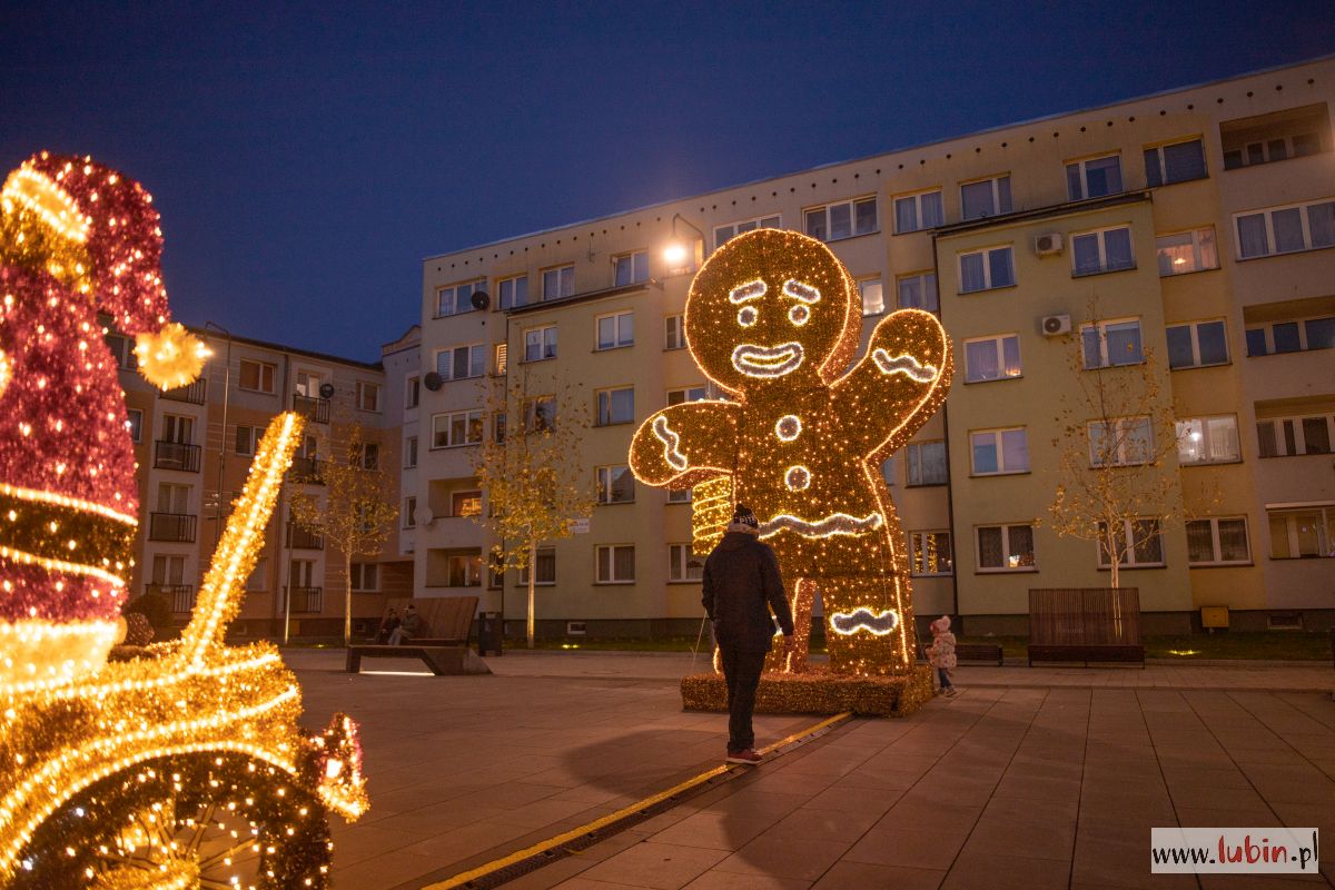 Rozświetlony rynek w Lubinie [GALERIA] | Lubin - Portal Miasta
