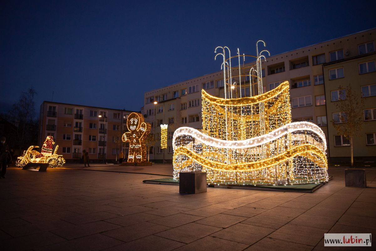 Rozświetlony rynek w Lubinie [GALERIA] | Lubin - Portal Miasta